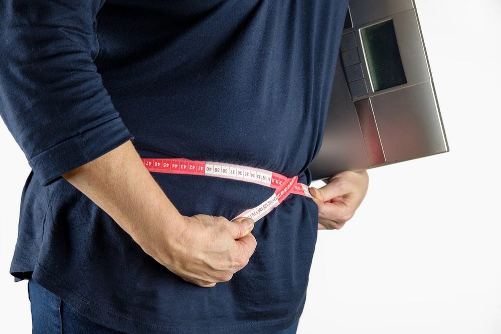 6 Important Reasons To Ditch The Scale | It Starts With Change